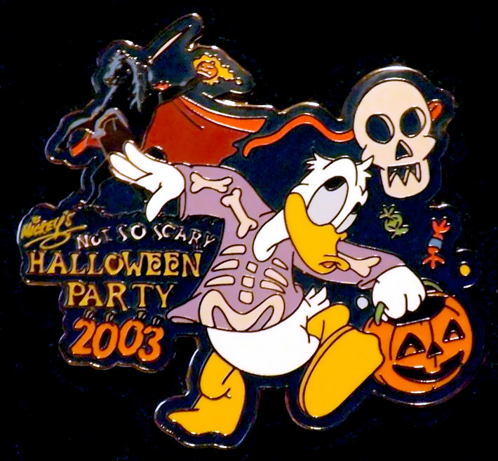 21896 - Skeleton Donald being Chased by the Headless Horseman - Mickey ...
