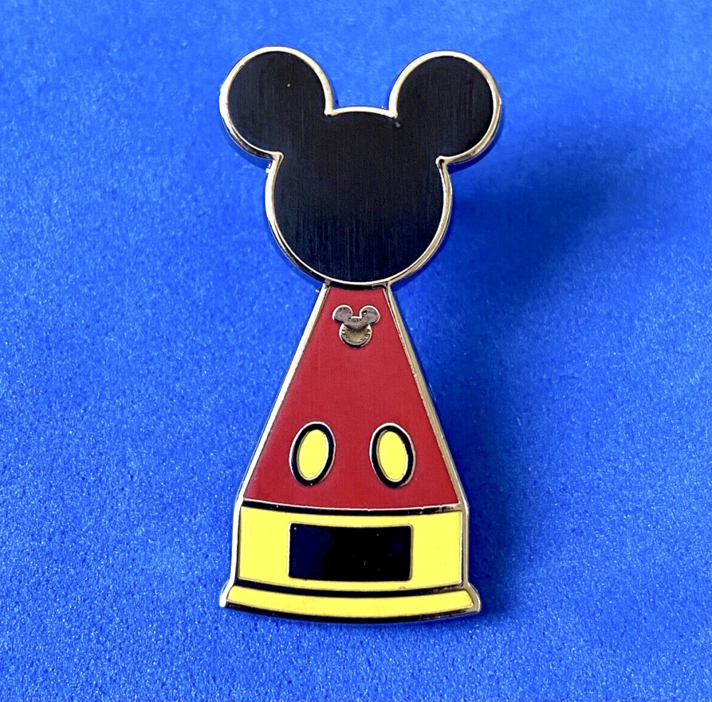25536 - Mickey Mouse - 2019 Hidden Mickey - Trophies - Disneyland ...
