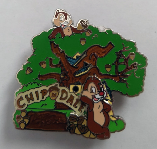 30437 - Chip ‘n Dale Tree House - Disneyland Attraction Tiered ...