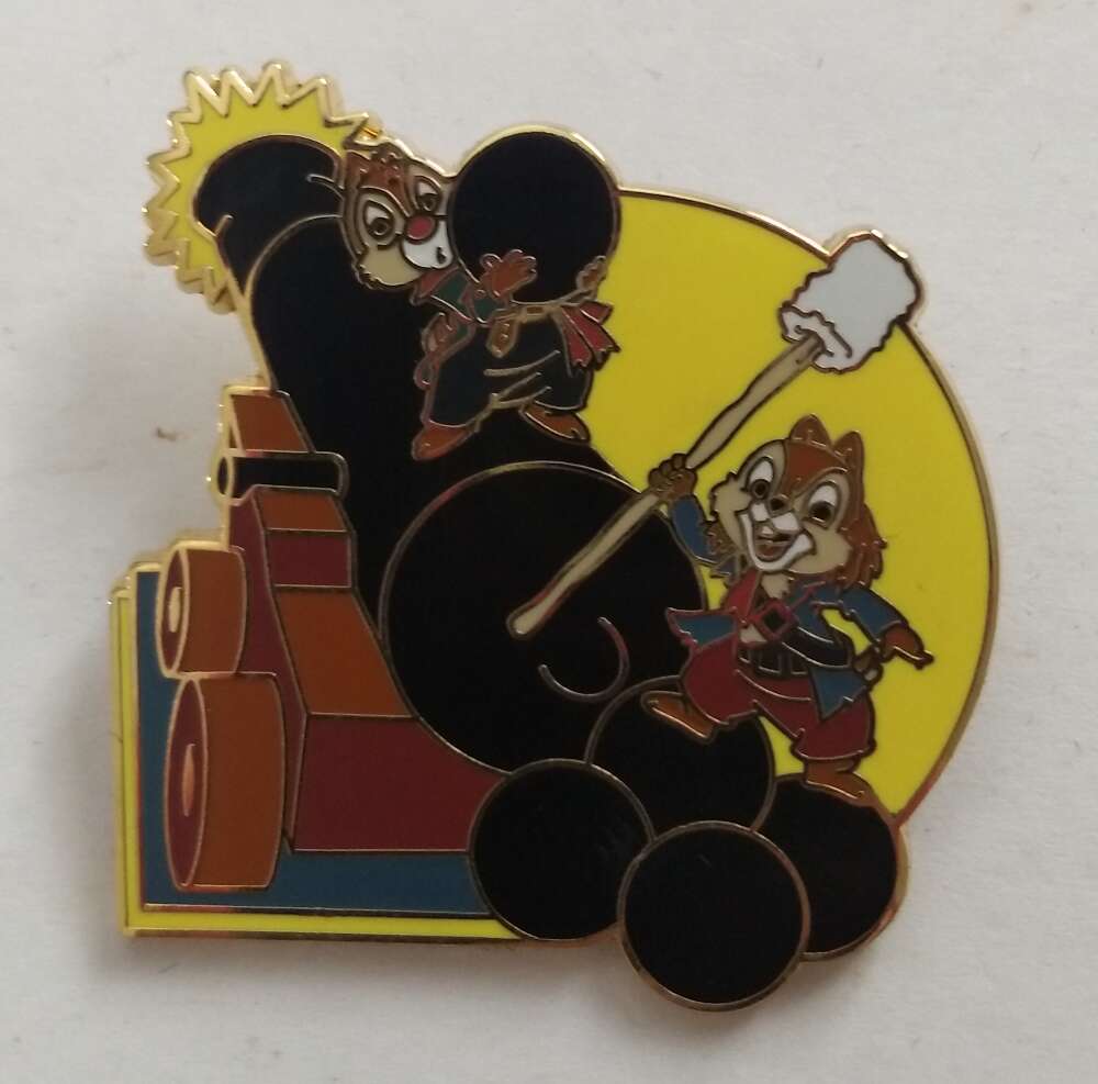 31744 - Chip dale - Disney's Pirates of the Caribbean Mystery Set