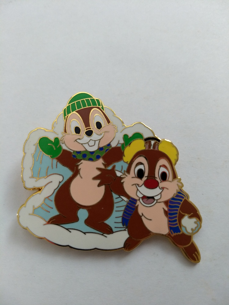 Chip and Dale - World of Disney Snow Angel set | Pin & Pop