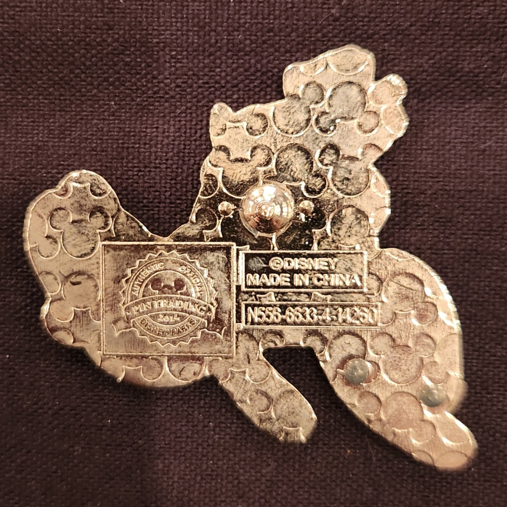 32889 - Chip and Dale Sleeping on Pluto's Head