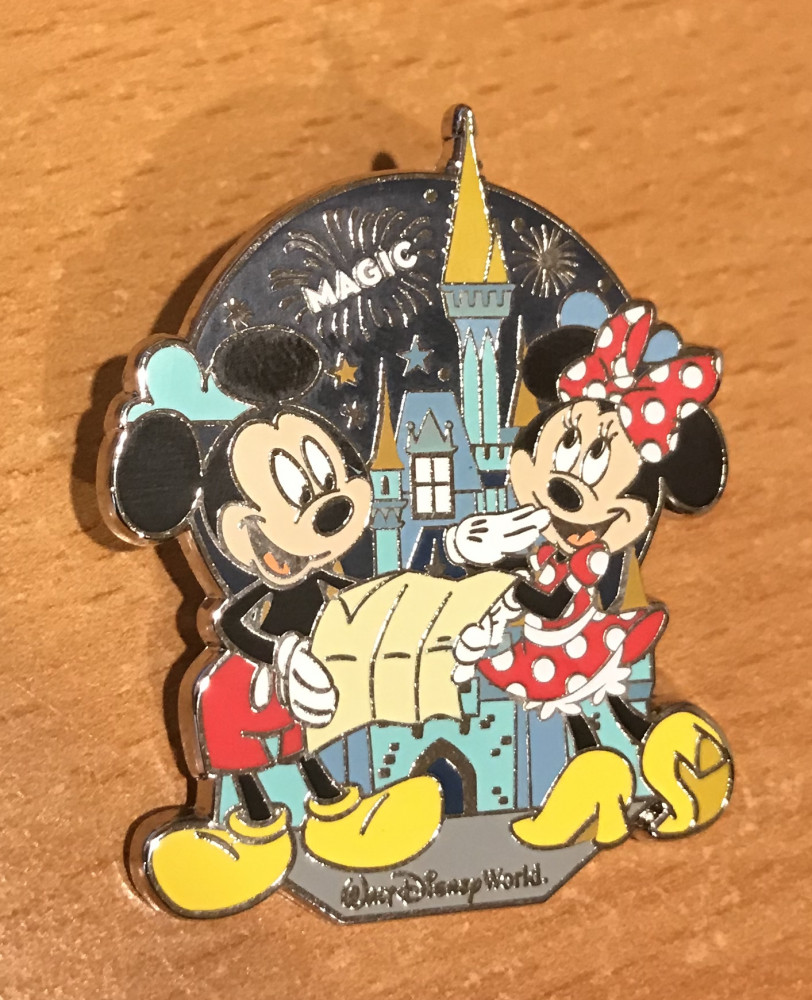 36348 - Grow Up Young Mickey and Minnie WDW Castle - Disney Licensed ...