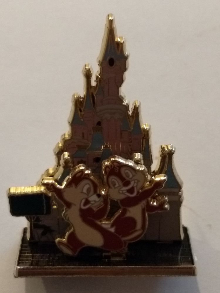 36993 - Le Chateau de la Belle Au Bois Dormant Castle Diorama - Chip ...