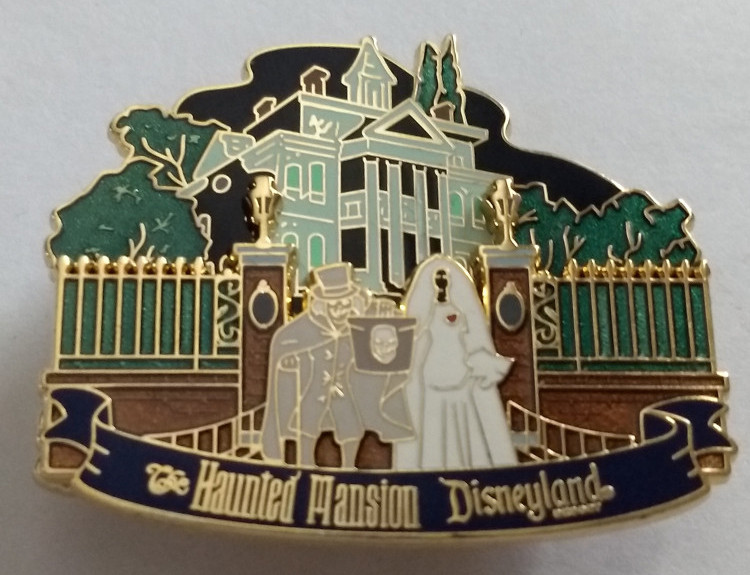 37534 - Haunted mansion hatbox ghost and bride - Haunted Mansion - Walt ...