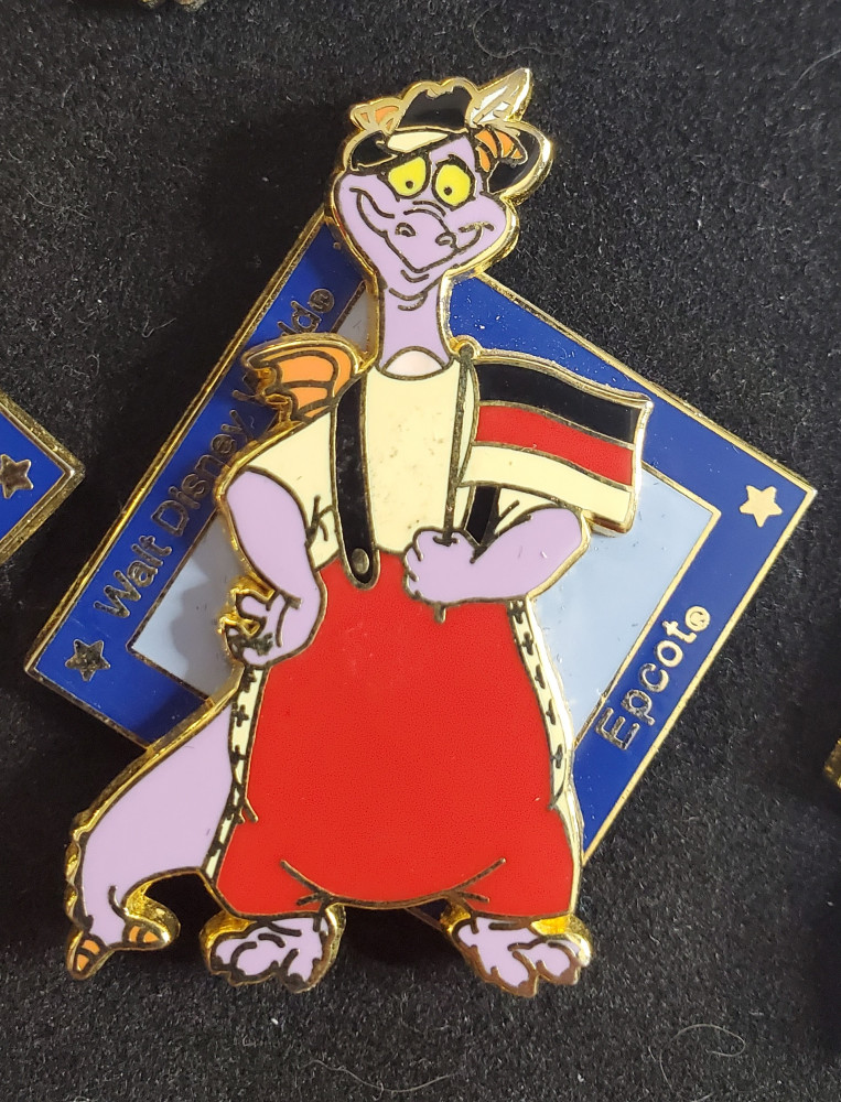 45348 - Germany - Epcot World Showcase Pavilion - Figment Flag - Walt ...