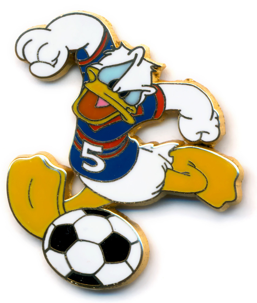 45637 - Donald Duck Playing Soccer - World Cup Lanyard & 4 Pin Set ...