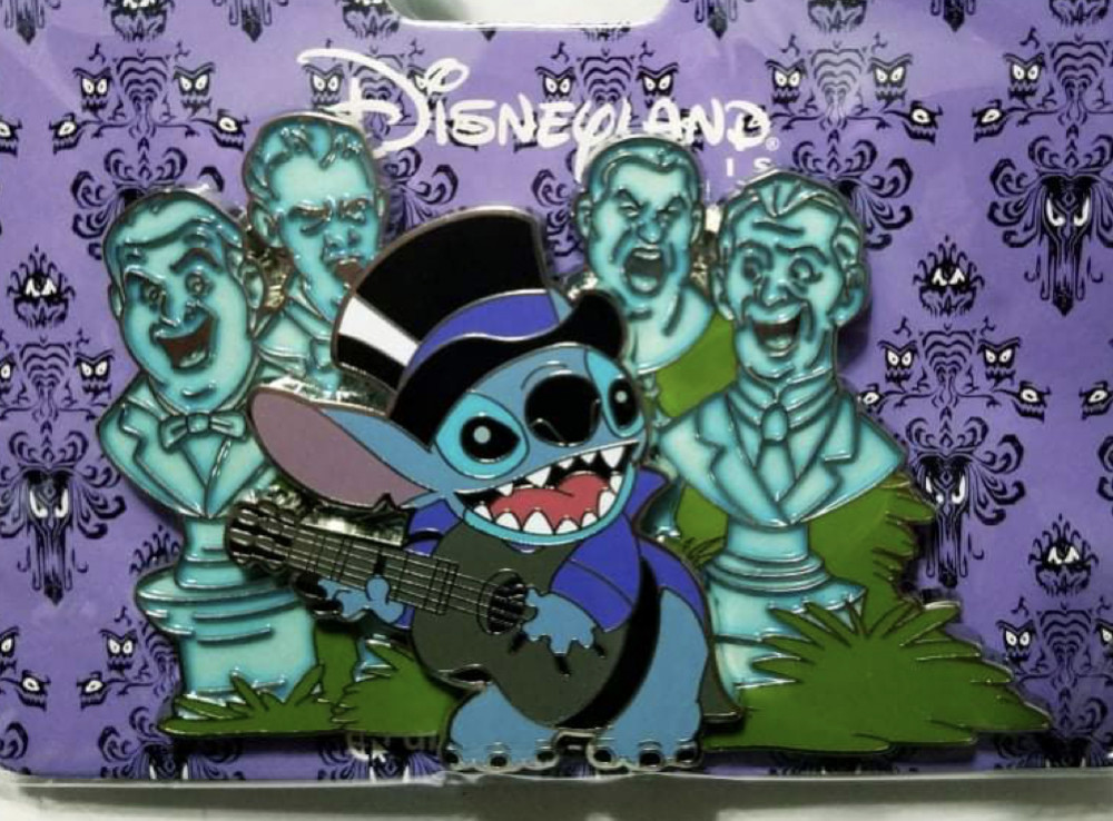 46220 - Stitch with Singing Busts - Characters in Phantom Manor ...