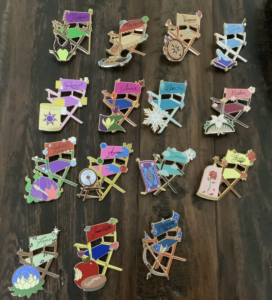 48914 - 15 piece artist set - Fantasy Pin Series: Perdy Pins On the Set ...