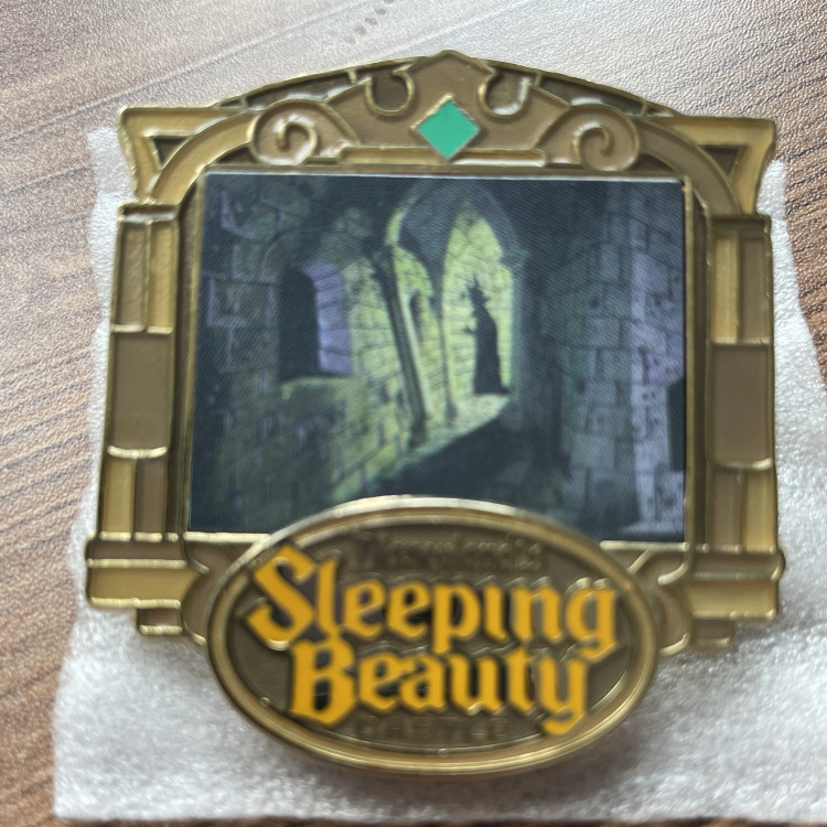 49690 - Maleficent’s Shadow - Sleeping Beauty's Castle - Disneyland ...