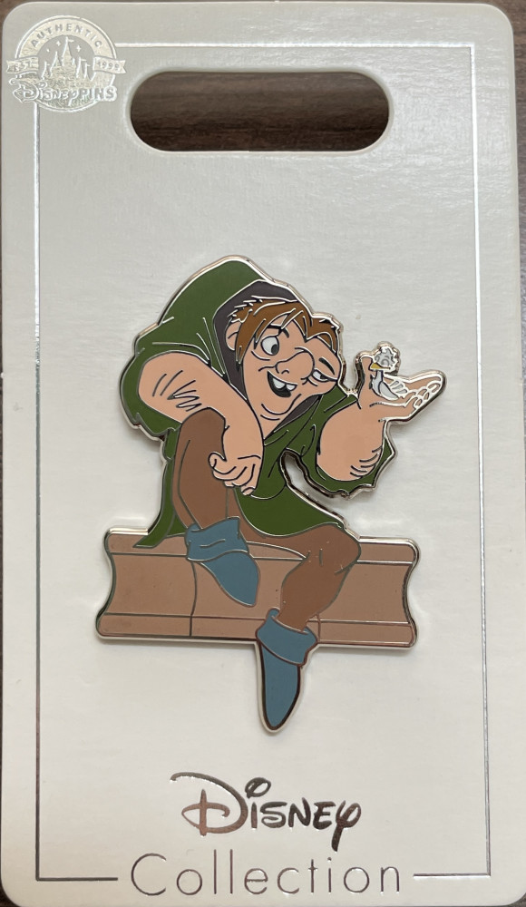52477 - Quasimodo with Bird - The Hunchback of Notre Dame