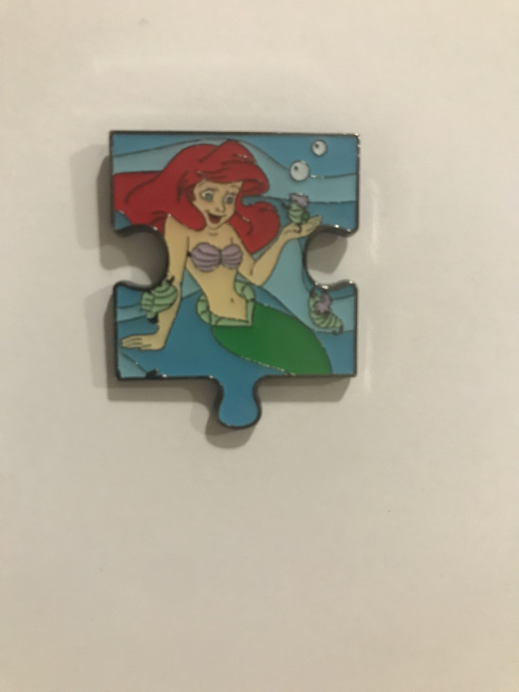 Ariel - Boxlunch - The Little Mermaid Underwater Scene Puzzle | Pin & Pop
