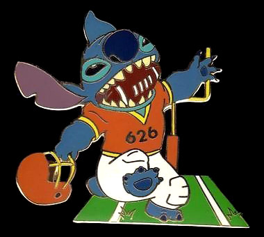 54909 - Stitch playing football - Stitch - Disney Auctions Disney Pin