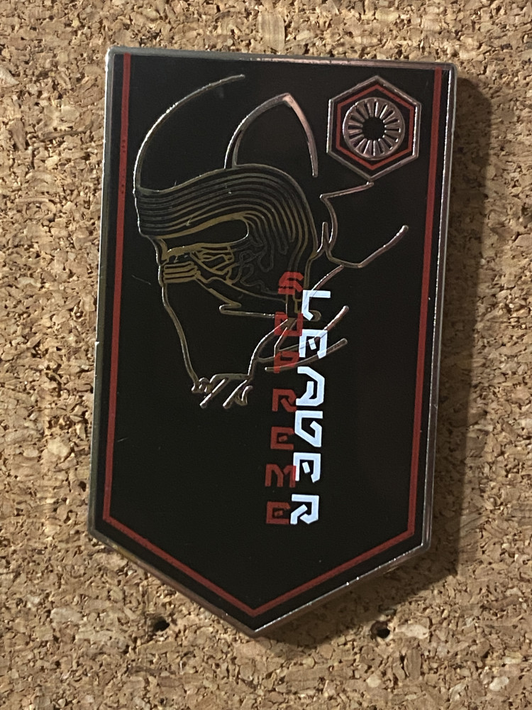 54917 - Kylo Ren Supreme Leader Banner - Star Wars Galaxy's Edge ...