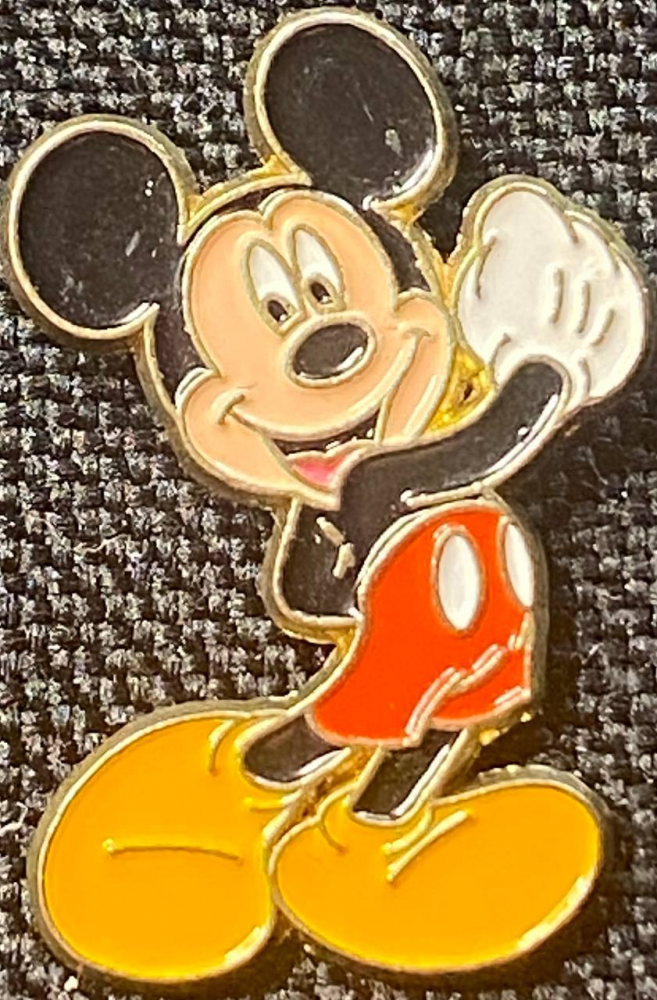 57868 - Mickey - Mickey Mouse - Misc - Disney Licensed Disney Pin