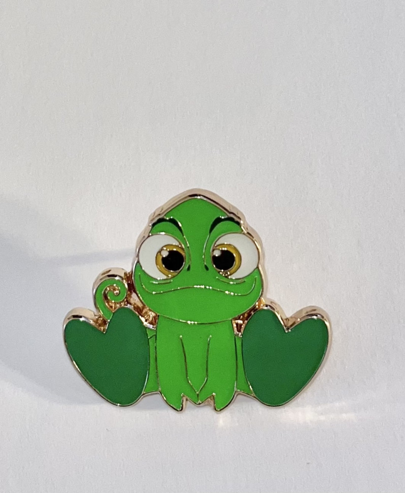 58918 - Pascal - Boxlunch - Baby Sitting - Loungefly Disney Pin