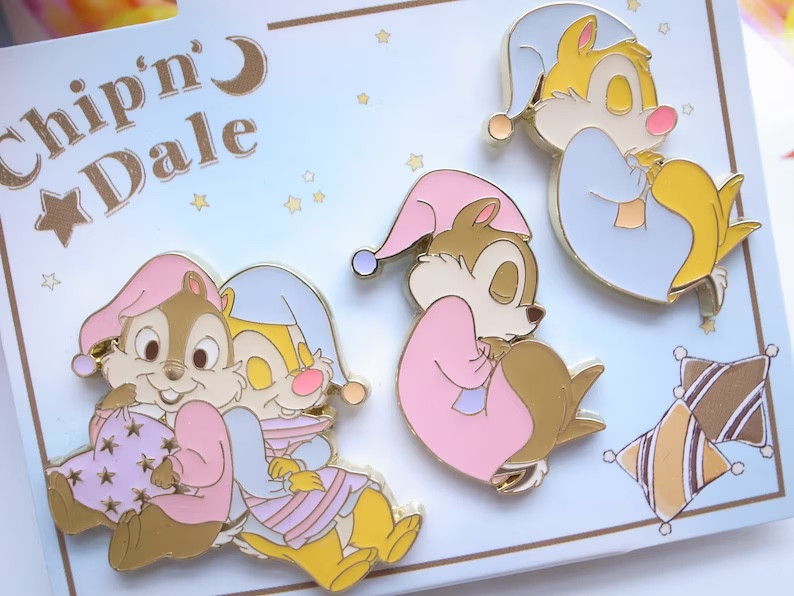 60141 - Chip ‘n’ Dale Sleeping in Pajamas - It’s Demo Disney Pins ...