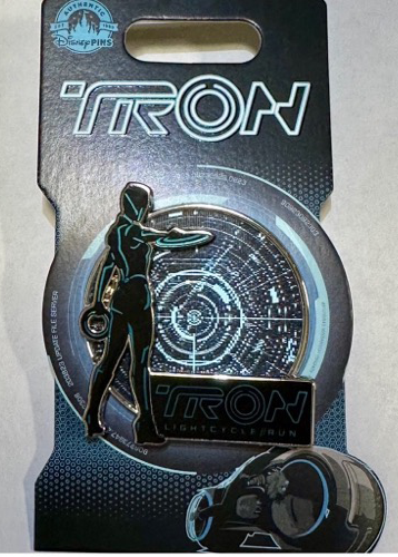 60510 - TRON Opening Day - Quorra - TRON Lightcycle Run - Grand Opening ...