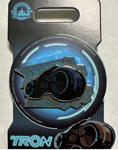 60512 - TRON Opening Day - Lightcycle - TRON Lightcycle Run - Grand ...