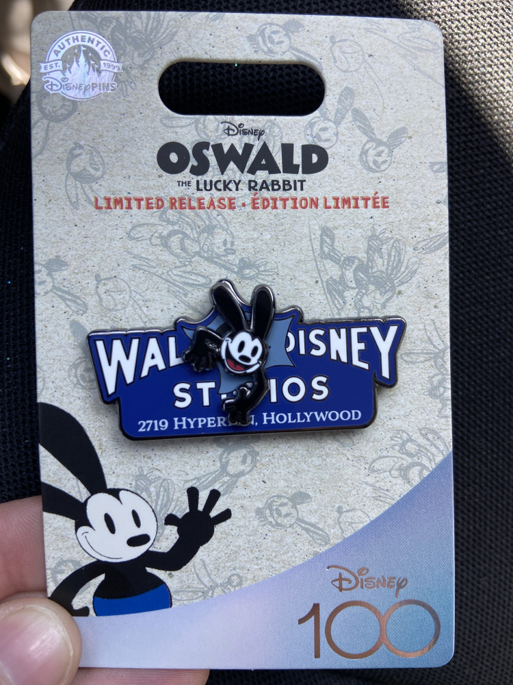 61095 - Walt Disney Studios - Oswald the Lucky Rabbit Cast Exclusive ...