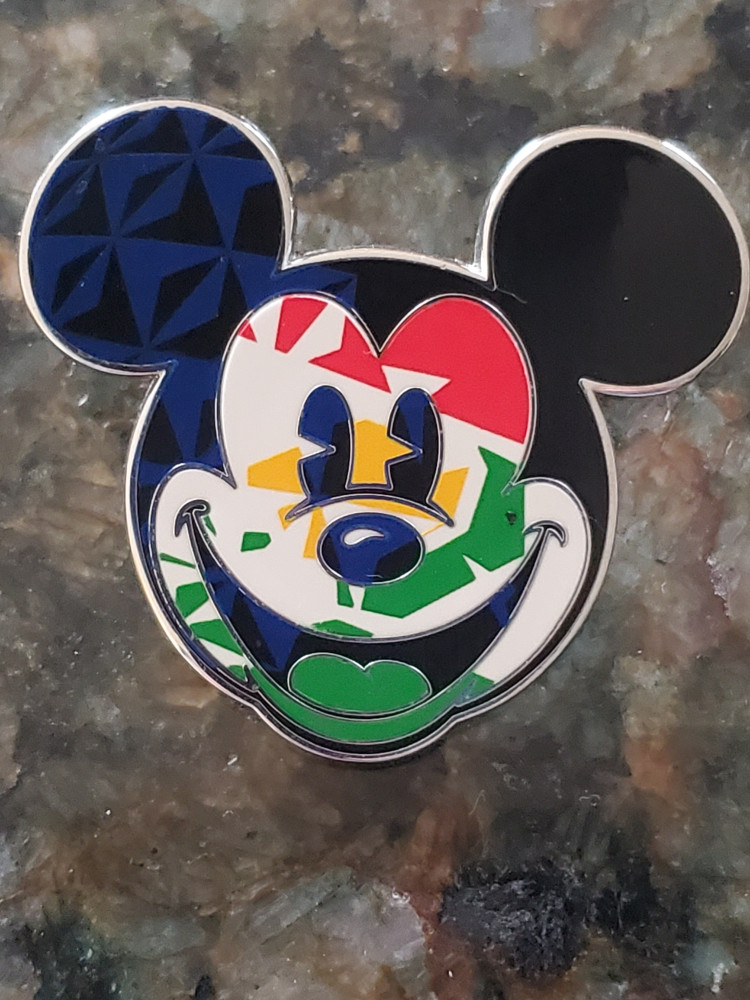 61734 - Mickey Mouse Icon - Mexico - World Showcase Mickey Flag - Walt ...