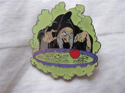 62284 Old Hag Only Disney Animation Sketches Limited Edition Pin