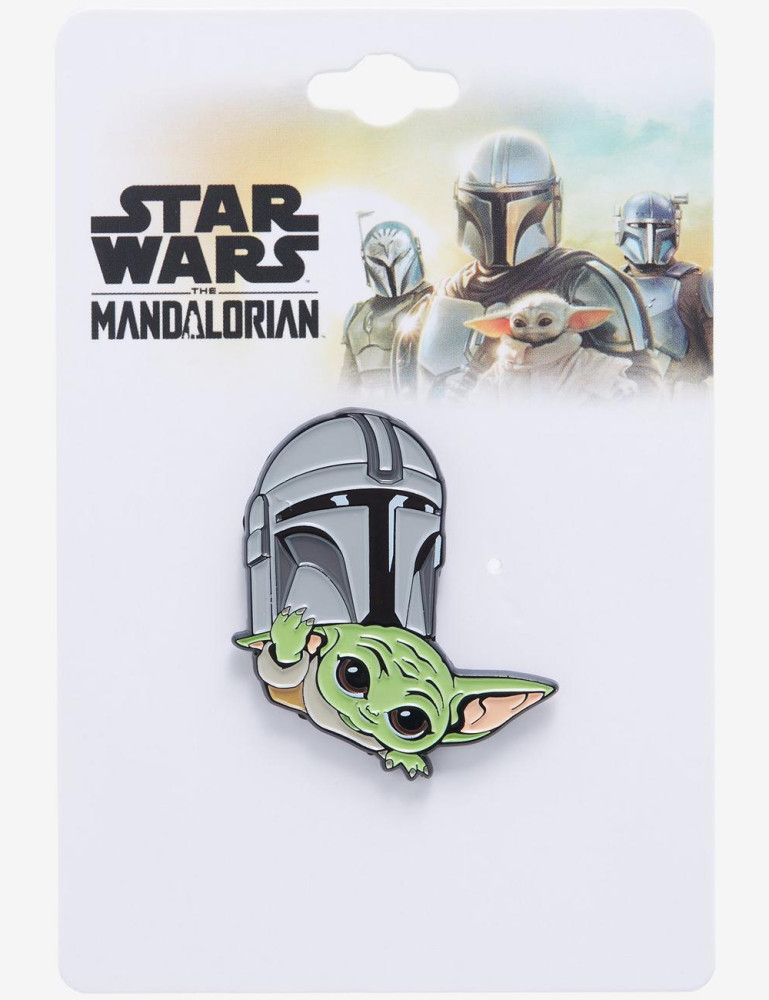 62293 - Grogu Peeking Under Mando's Helmet - Star Wars: The Mandalorian ...