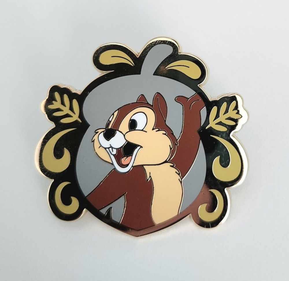 62449 - Chip (tada pose) - Chip & Dale 80th Anniversary Mystery Set