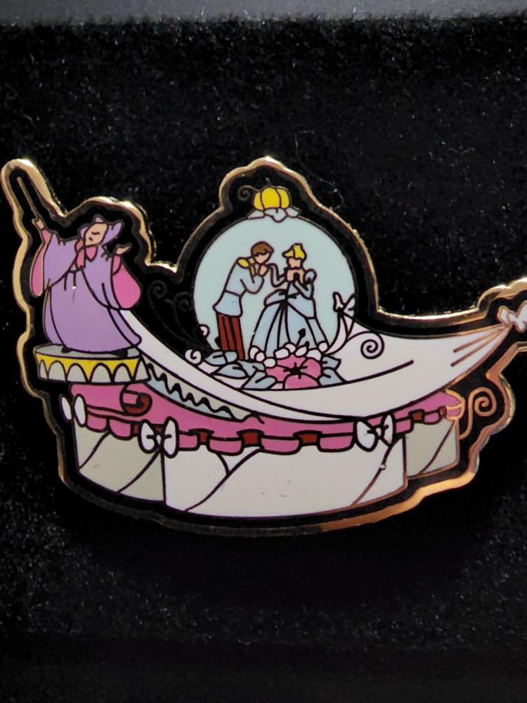 62883 - A Dream Is A Wish Your Heart Makes - Cinderella Float - Share A ...