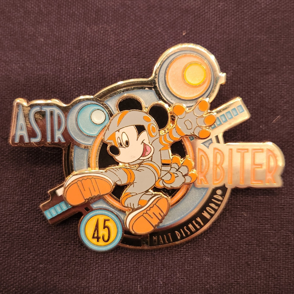 62981 - Astro Orbiter 45th Anniversary Spinner - Cast Exclusive ...