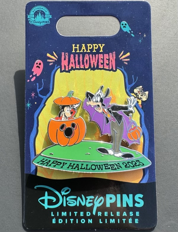 65070 - Goofy and Max - Halloween 2023