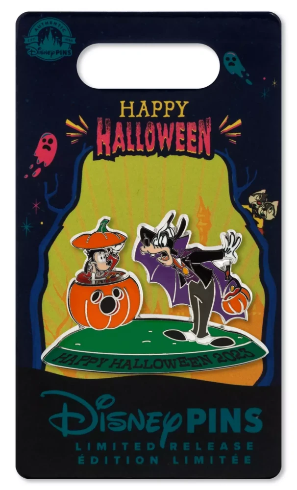 65070 - Goofy and Max - Halloween 2023