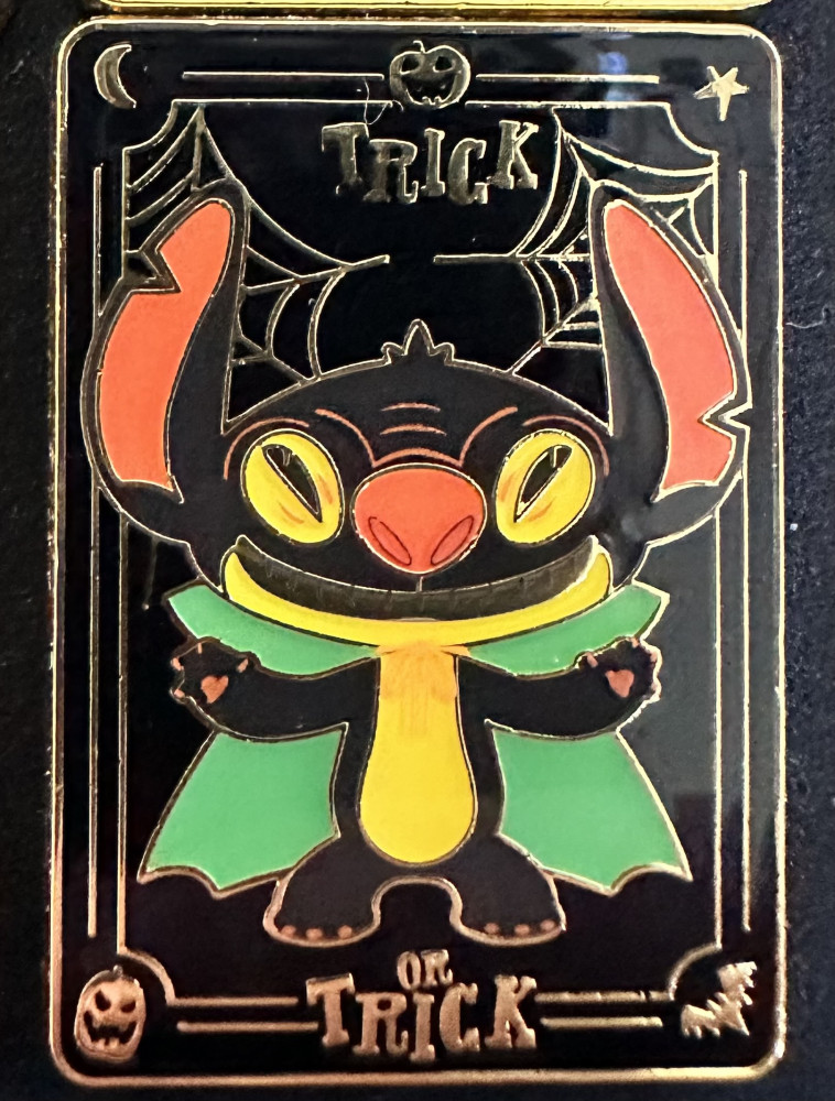 65529 - Stitch as Vampire in green cape and Cobwebs - Stitch Halloween ...