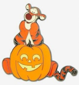 65604 - Tigger with Jack-o'-lantern - Boxlunch - Winnie the Pooh Fall Characters Blind Box ...