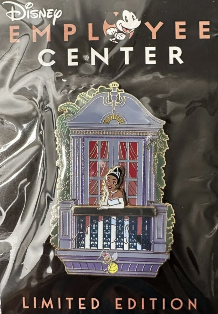 66359 - Tiana - Windows of Wonder Collection - Disney Employee Center Disney Pin