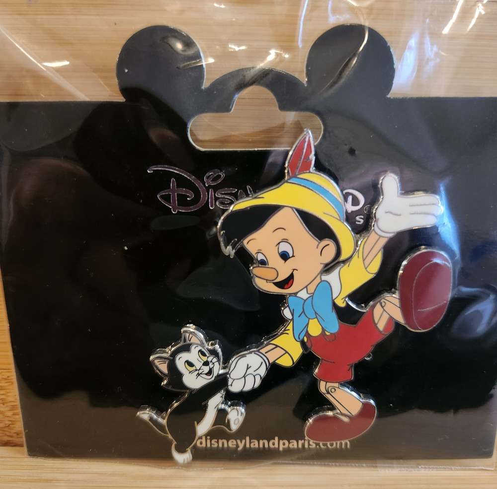 68105 - Pinnochio and Figaro Dancing - Pinocchio - Disneyland Resort ...