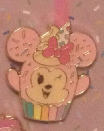 68626 - Minnie - Disney Munchlings at Primark - Misc - Disney Licensed ...