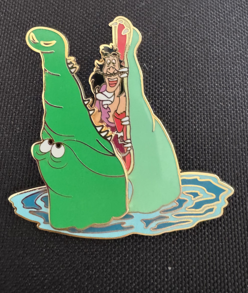 18728 - Captain Hook Eaten by Tick-Tock the Crocodile Hinged - Peter Pan