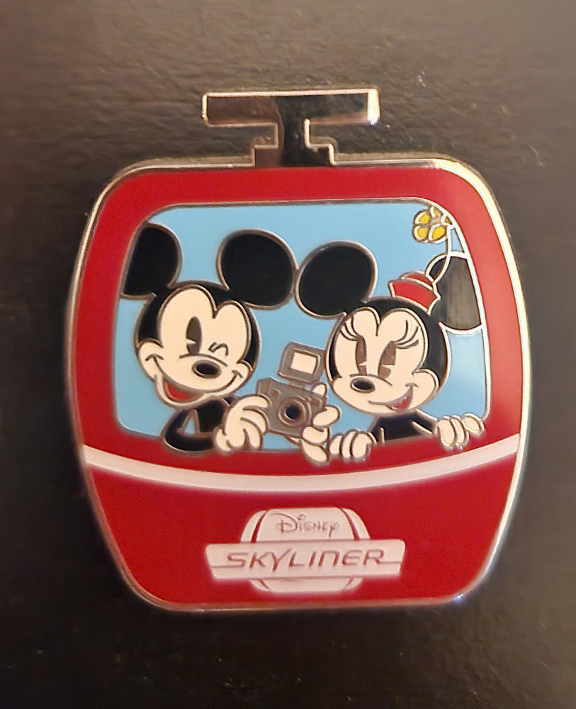 69778 - Mickey and Minnie - There's Magic in the Air Skyliner Mystery ...