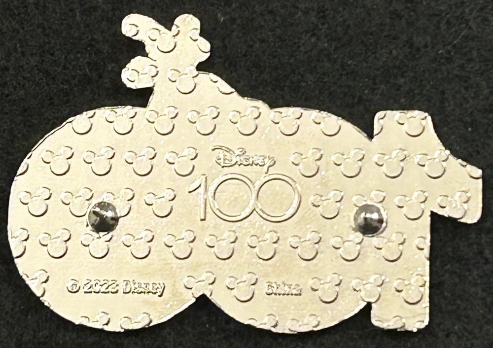 70069 - Olaf - Disney100 Animated Storybook Pin Collection - Disney Fan ...