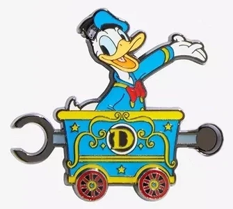 71357 - Donald Waving - Mickey Mouse and Friends Train Mystery Set ...