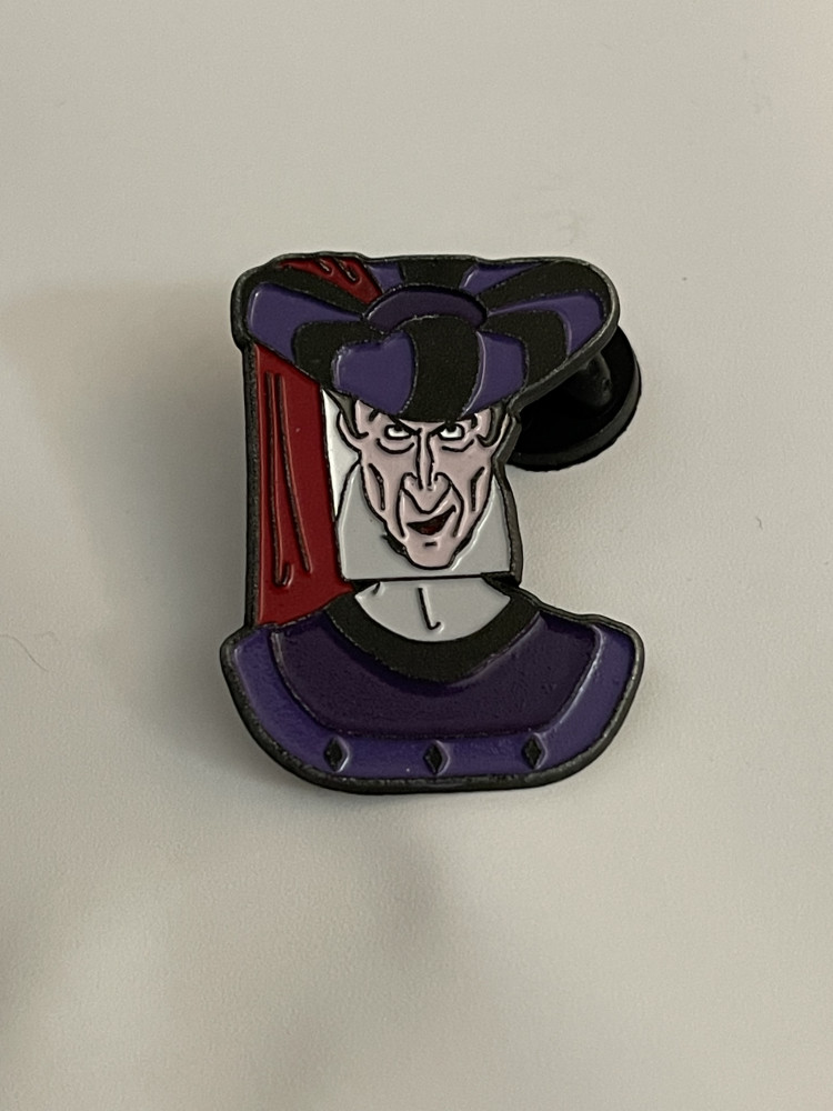 72489 - Frollo - The Hunchback of Notre Dame - Disney Licensed Disney Pin