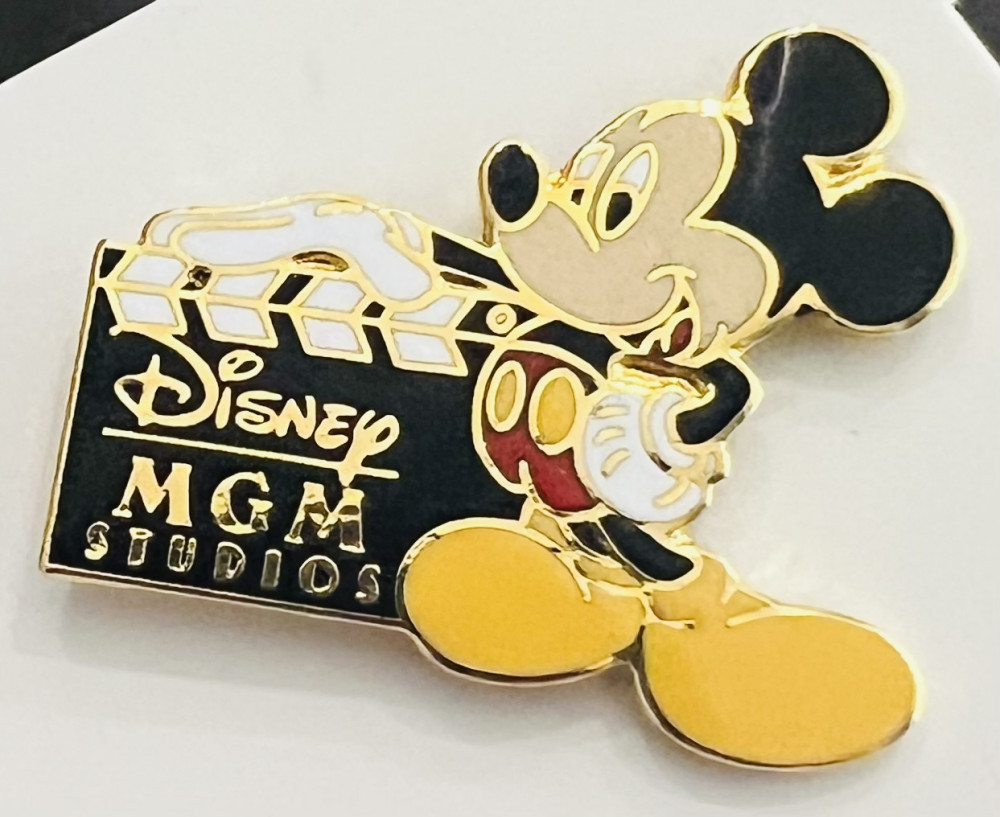 72953 - Mickey with Hand On MGM Clapboard - Disney MGM Studios - Walt ...