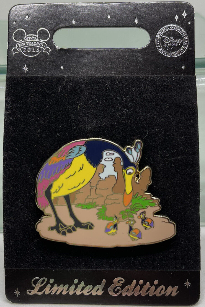 74216 - Kevin with her babies - Pixar's Up - Disney Store UK Disney Pin