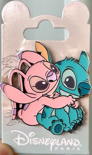 75155 - Angel hugging Stitch - Lilo & Stitch - Disneyland Resort Paris ...