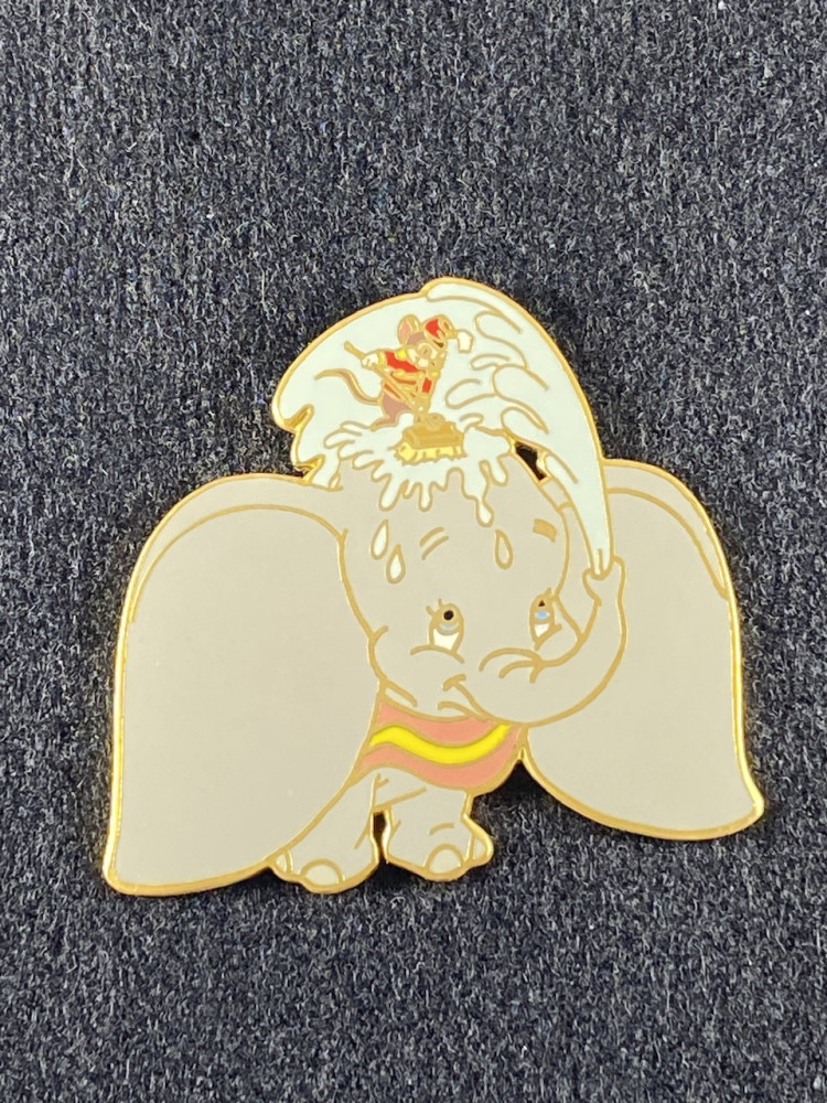 75568 - Dumbo and Timothy Bath Time - Disney Auctions (P.I.N.S ...