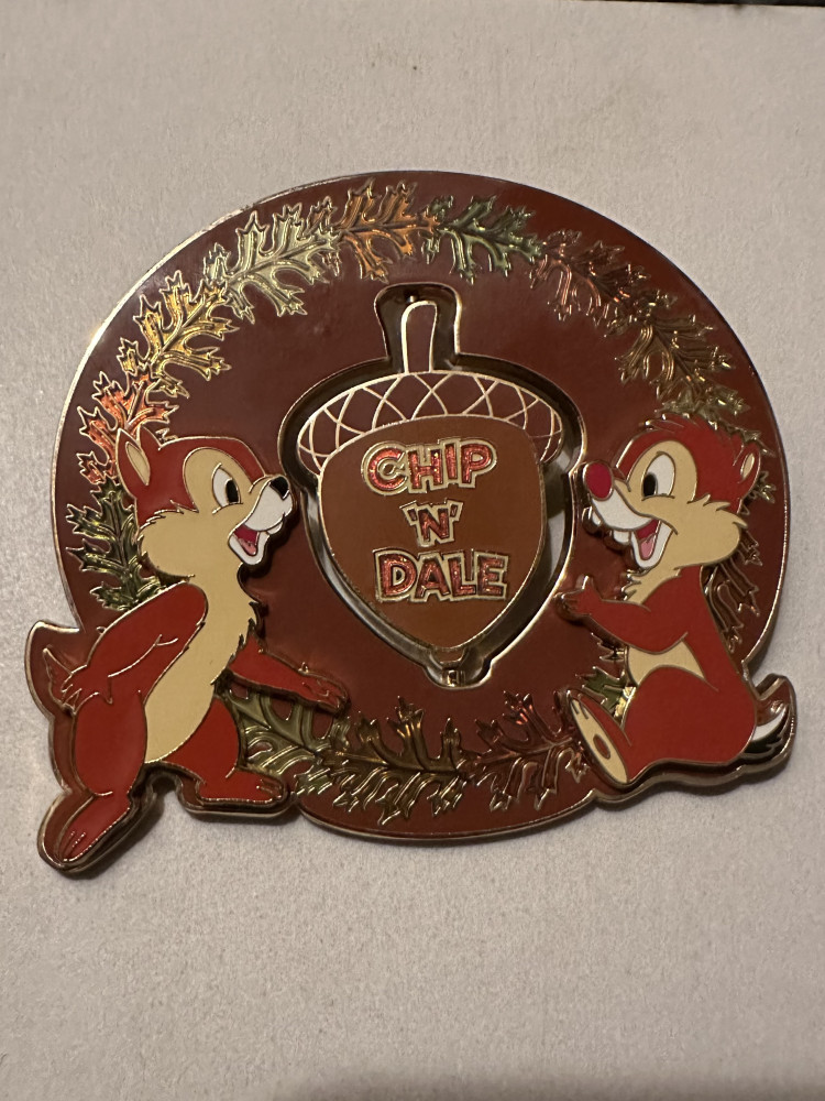 76224 - Chip and Dale Acorn Jumbo - Disney Signature Collection - Walt ...