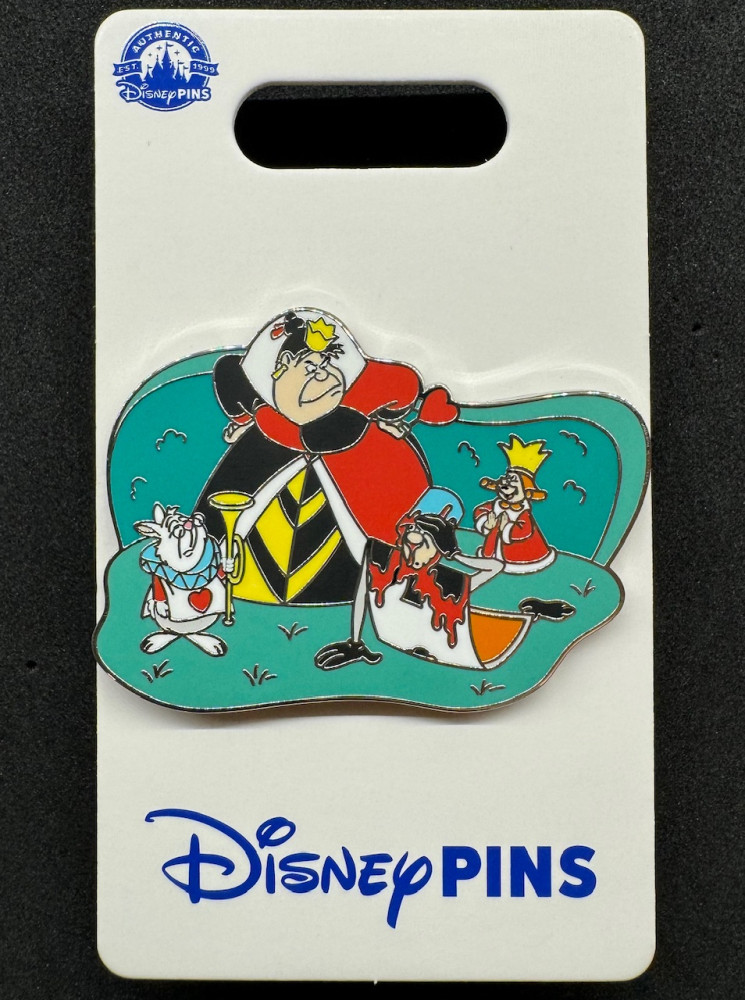 76838 - Queen of Hearts in the garden - Alice in Wonderland