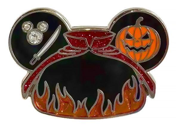 76881 - Headless Horseman SUPER CHASER - Red Cape - WDW Hidden Disney ...