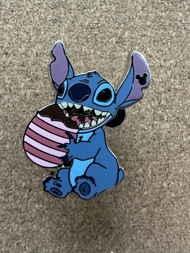 76891 - Easter Stitch with Egg - WDW Hidden Disney Series 2024: Stitch ...